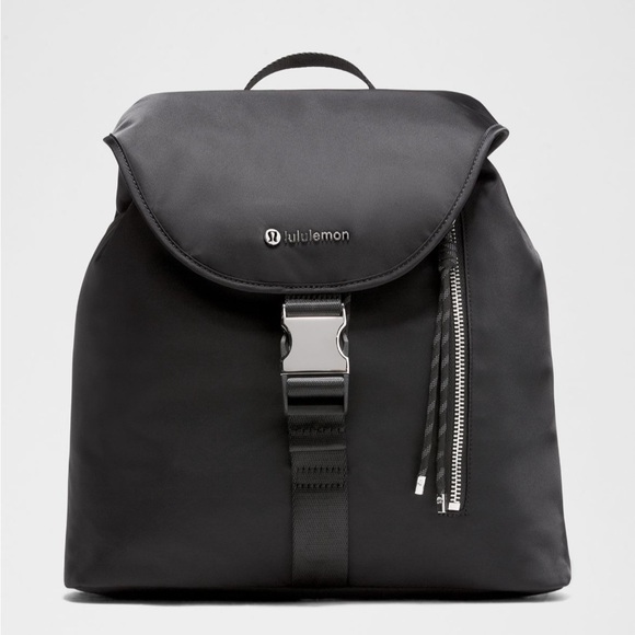 lululemon athletica | Bags | Lululemon Drawstring Bucket Backpack L ...